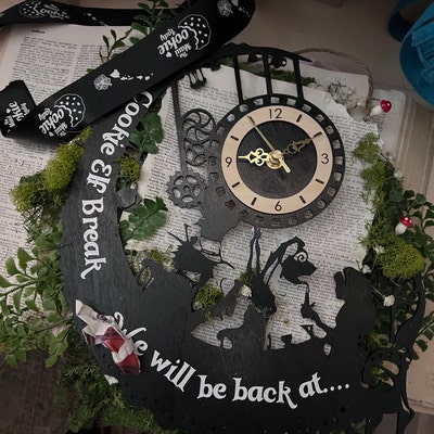 Alice in Wonderland Clock English Teacher Gift Librarian Gift FREE ...