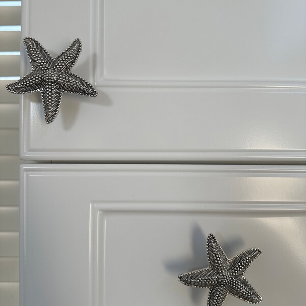 Starfish Drawer Knobs in Silver - Starfish Cabinet Knobs Beach Decor - Nautical Home Decor ...