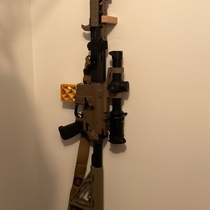 Vertical Gun Wall Mount - Etsy