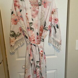 Bridesmaid Robes Triangle Lace Satin Wedding Party Robes | Etsy