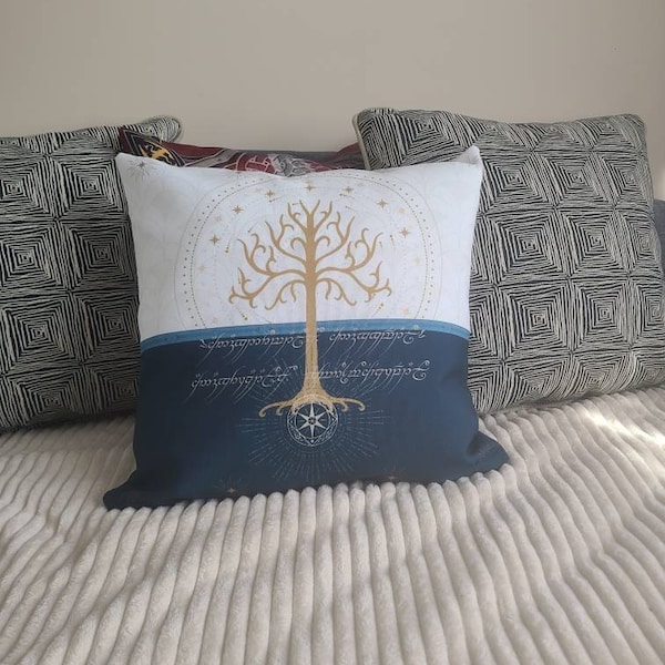 Middle Earth Signpost Pennant, Lord of the Rings Banner, LOTR Flag ...