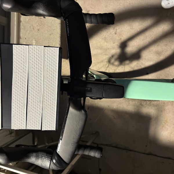 Bike Flower Vase for Handlebars Fun Biking Accessory for Summer, Flower ...