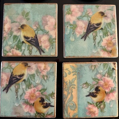 4 Decoupage Paper Napkin of Red Robin & Poppy - Etsy