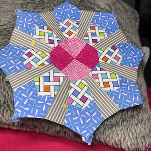 Vintage Cotton Reel Mini Quilt Pattern by Jemima Flendt of Tied With a ...