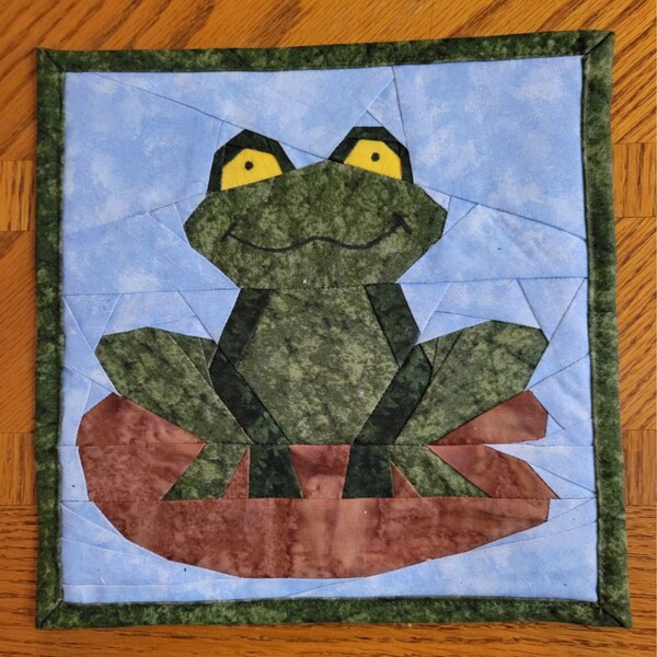 FROG on LILY PAD Paper Pieced Block Pattern in Pdf - Etsy
