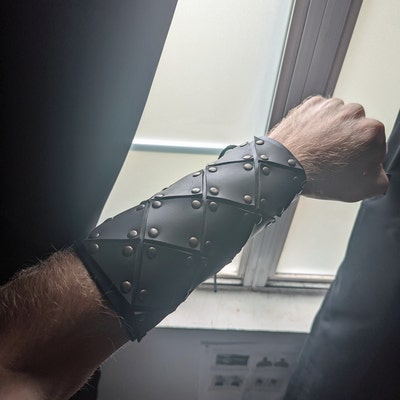 Medieval Armor Celtic Viking Bracers Deluxe 2 Colors - Etsy UK