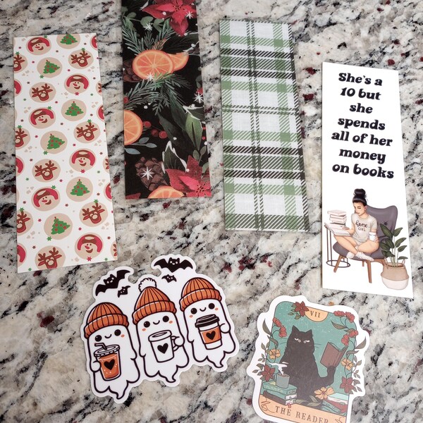 All the Pretty Girls Read Smut Holographic Vinyl Sticker - Etsy