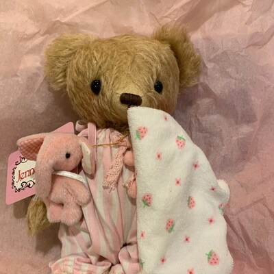 Japanese Large Anime Bunny Tooti by Jenny Lee of Jennylovesbenny Artist ...