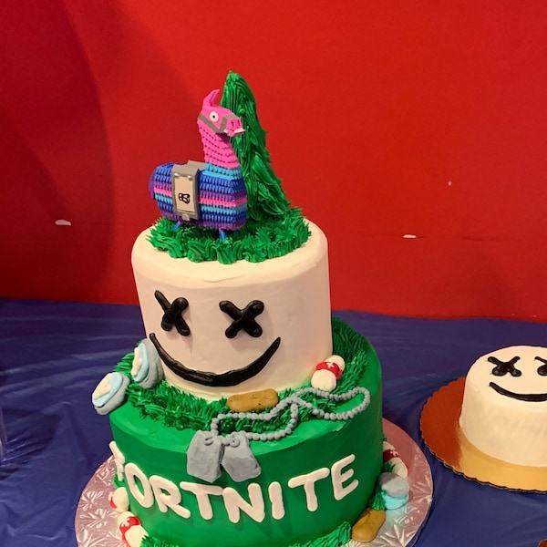 Llama Pinata Battle Royale 3D Printed Toy/bank/cake Topper - Etsy