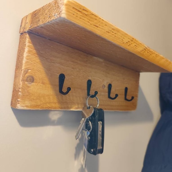 Rustic Wooden Wall-mounted Key Holder Shelf With 4 Hooks Entryway ...