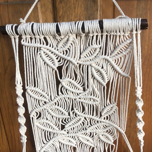 Macrame Wall Shelf Pattern / DIY Digital Download / Tutorial Instant ... Macrame Wall Shelf Pattern / DIY Digital Download / Tutorial Instant ...