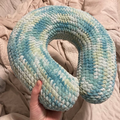 Crochet Pattern: Neck Pillow 3 Sizes by Luluslittleshop - Etsy