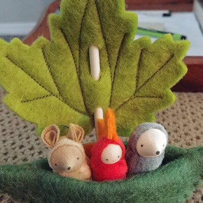 Toy Boat With a Leaf Sail, Wool Felt Canoe, Waldorf Toy - Etsy