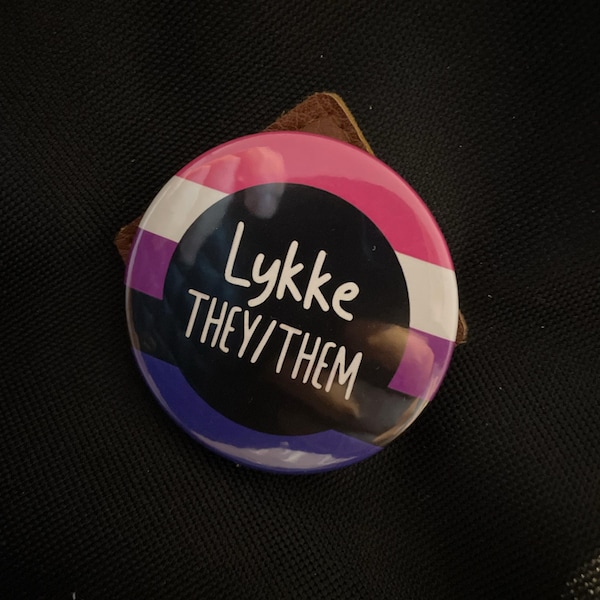 Custom Personalized Election Vote Pin Button, USA Vote Pin Buttons ...