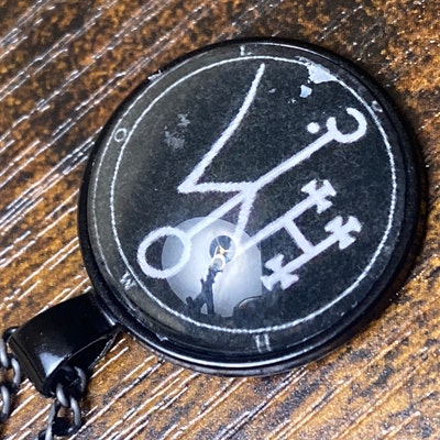 Anunnaki Pendant 2 Styles Sumerian Mesopotamian Akkadian Assyrian ...