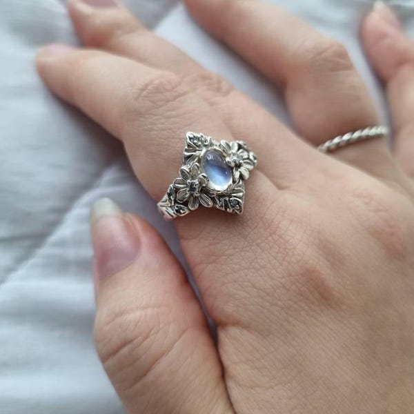 Black Lightning Ring, Square Shaped Ring, Minimalist Ring, Black ...