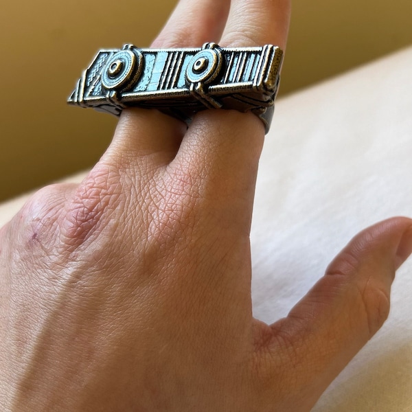 Dr Strange Sling Ring - Antique Gold - Made From Metal! - Etsy