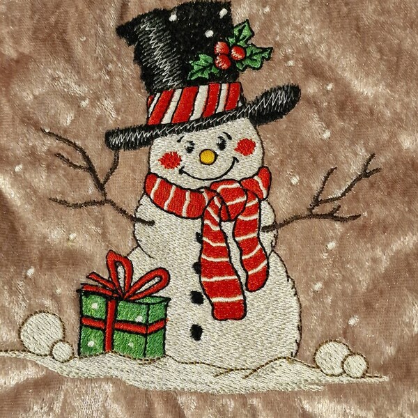 Snowman Embroidery Design, Christmas Embroidery File, 4 Sizes, Instant ...