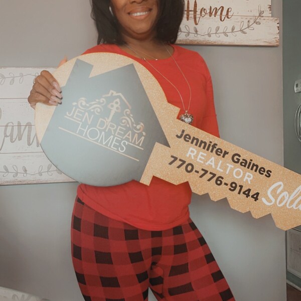 Glitter Just Sold Key Photo Prop: Custom Realtor Gift, PVC - Etsy