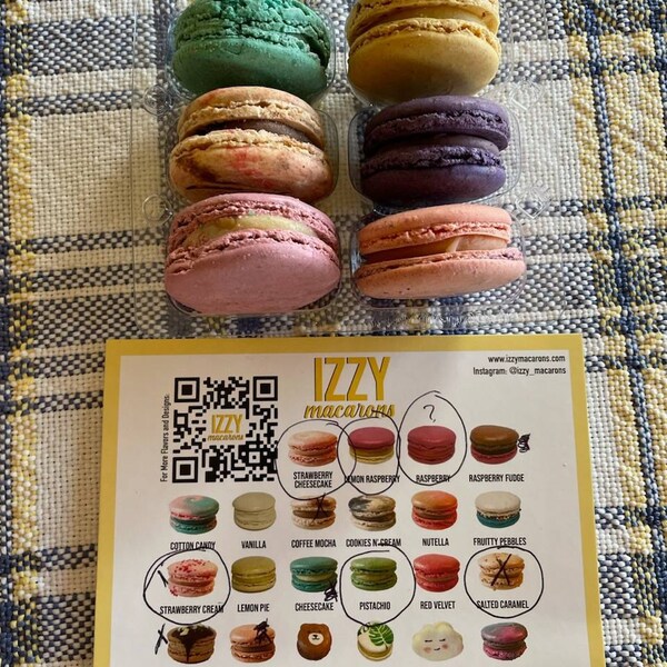 Moon Phases French Macarons 6, 12 or 24 Choose Flavors Macaroons ...