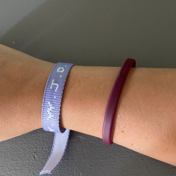 12 WWJD What Would Jesus Do Silicon Rubber Bracelets Wristbands Bulk ...