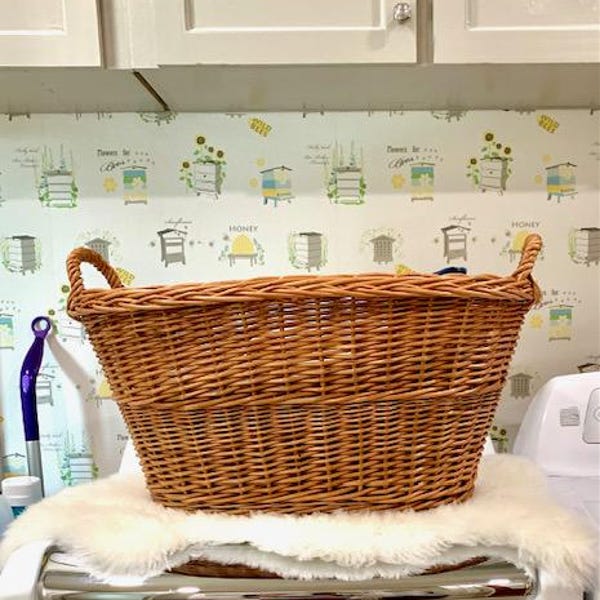 Shallow Laundry Basket, Handwoven Storage Basket, Oval Laundry Basket ...
