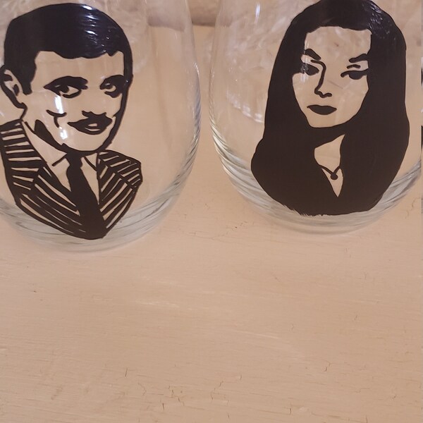 Halloween Wedding Glasses Hand Painted Addams Family Gomez and Morticia ...