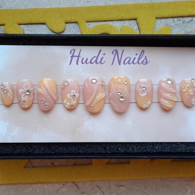 Pink Shell Press on Nails With Unique 3D Gel and Elegant Gemstones ...