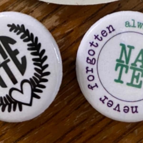 Custom Round Buttons- 25 Logo Buttons, Pin Back Buttons, Badges, Pins ...