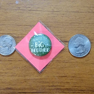 Baby Shower Name Buttons Mommy to Be Corsage Pin Personalized Family ...