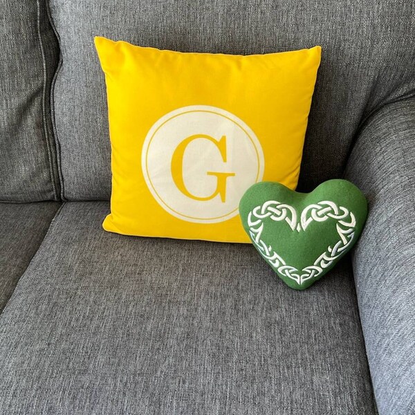 Celtic Irish St Patrick's Day Valentines Green and White Heart Plush ...