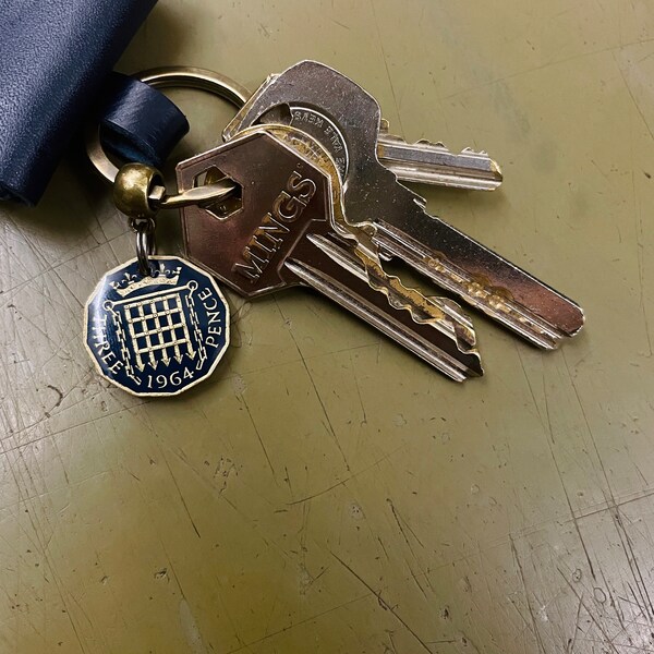Lucky Silver Sixpence Keyring / Old Irish Coin / Greyhound & Harp /1928 ...