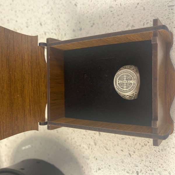 St Benedict Medal Signet of Exorcism Cross Ring Jewelry Mens Religious ...