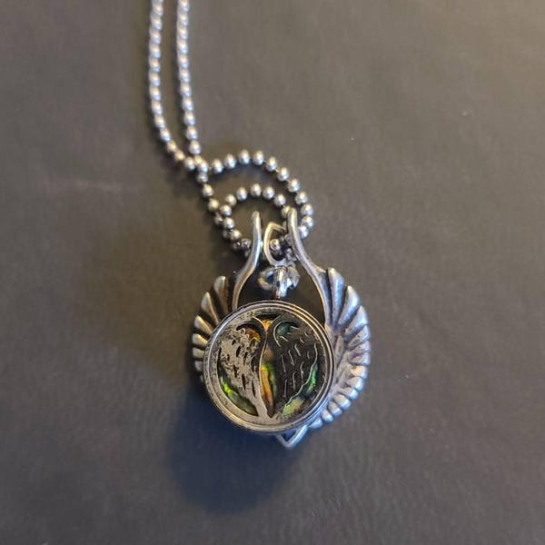 Aurora Borealis Locket Pendant | Pretty Keepsake Jewelry Gifts for Any ...