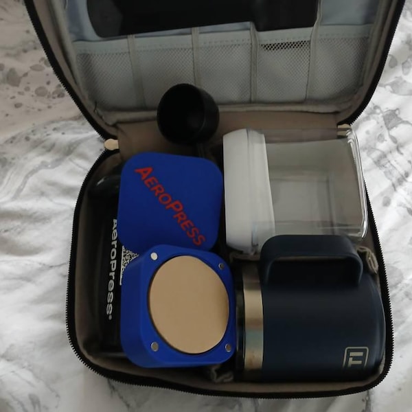 Velvetiser Sachet Holder Hotel Chocolat Velvetiser Display Drinking ...