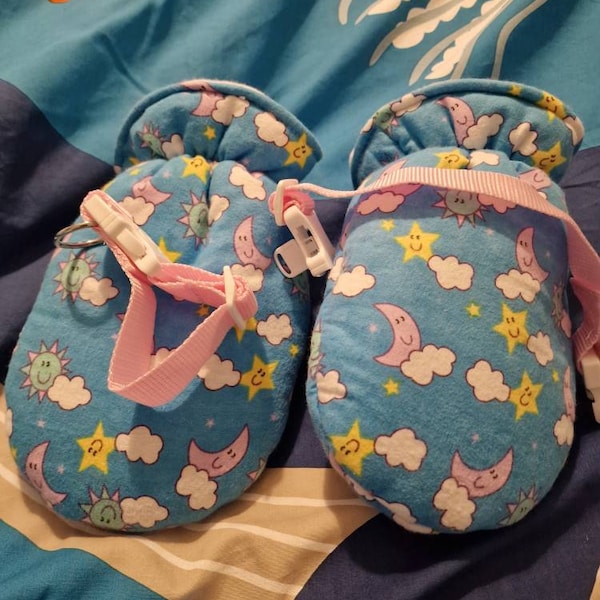 Cuddlz Fleece Footed Waddle Romper With Thick Padding and Standard Zip ...