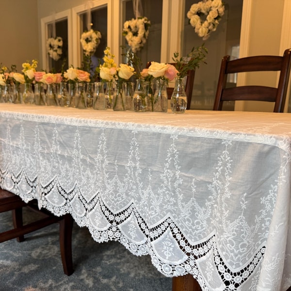 Classic White Lace Wedding Tablecloth/french Floral Lace Embroidered ...