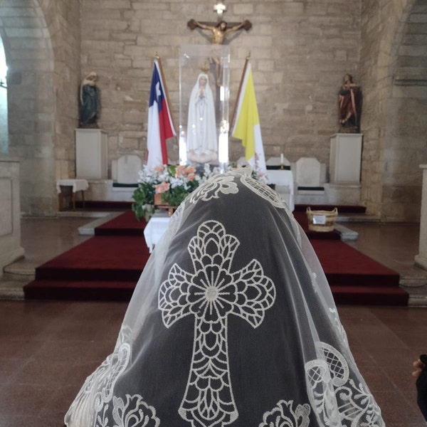 Mantveil Triangle Mantilla Chapel Veil: Traditional Cross Embroidered ...