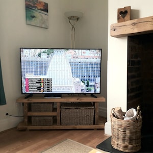 Metis Chunky Rustic TV Unit / Stand / Media Console / | Etsy