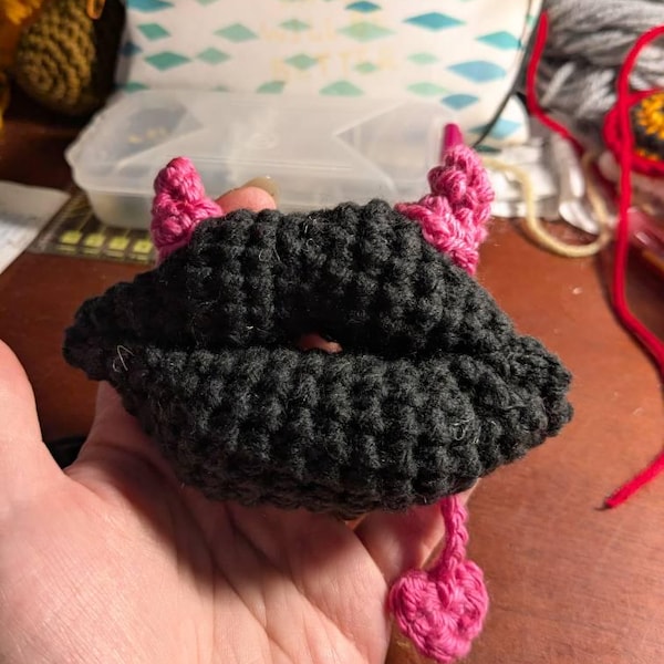Crochet Devil's Lips Pattern Valentines Gift Amigurumi Pattern Easy ...
