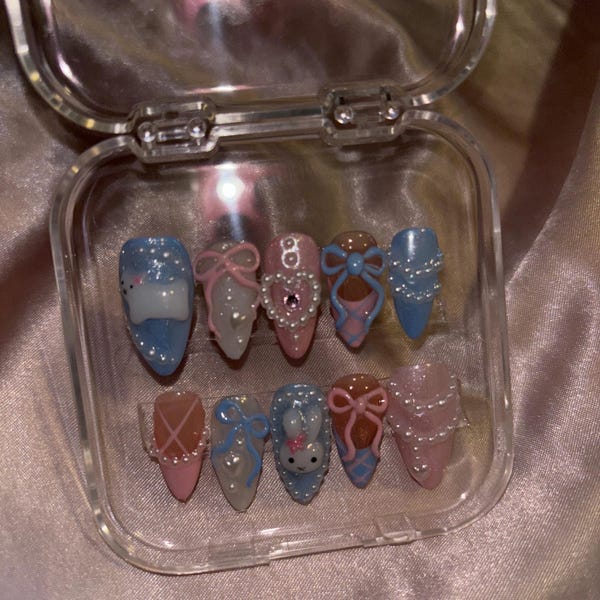 Unique Dice Nails Press on Nails, Crystal Leopard With Charm Fake Nails ...