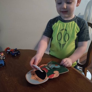 Old Lady Who Swallowed a Fly Puppets Lady Plus 8, or 17 Finger Puppet ...