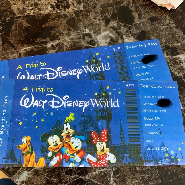 Tarjeta De Embarque Personalizada - Un Viaje Para [personalizar El Destino] | Billete De Viaje ...