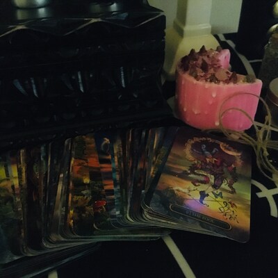 Gilded Tarot Royale Kit Card Deck & Guidebook Set Oracle Cards and Book ...