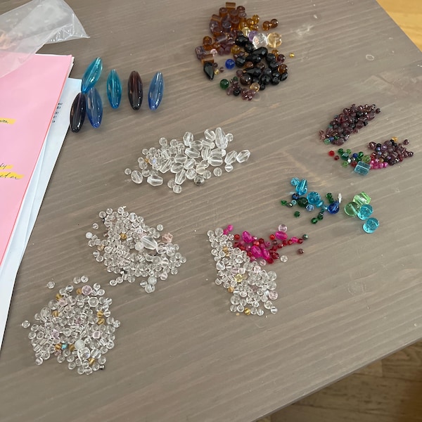 500-1000 Pcs Assorted Crystal Mix. 2mm-12mm Jesse James Glass Crystal ...