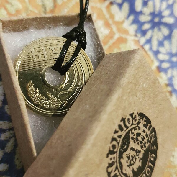 Lucky Dip / Japanese 5 Yen Pendant / Japan Lucky Coin Necklace / Coin ...