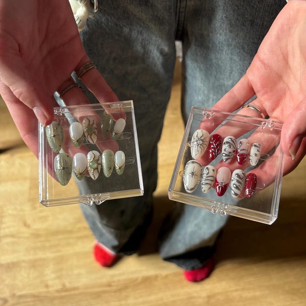 Ancora French Red Nails/sun Star Press on Nails Short Almond Nails ...