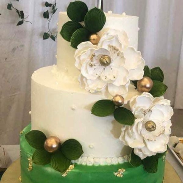 Set of 10 Beautiful Green Leaves Sugar Gum Paste Leaves for Your Cakes ...