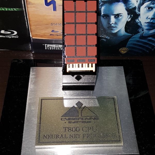 Cyberdyne Systems T-800 CPU Brain Chip Prop Replica - Etsy