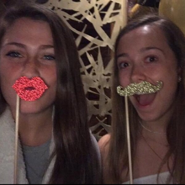Emoji Photo Booth Props- 10pc Photo Booth Prop Set With Glitter ...